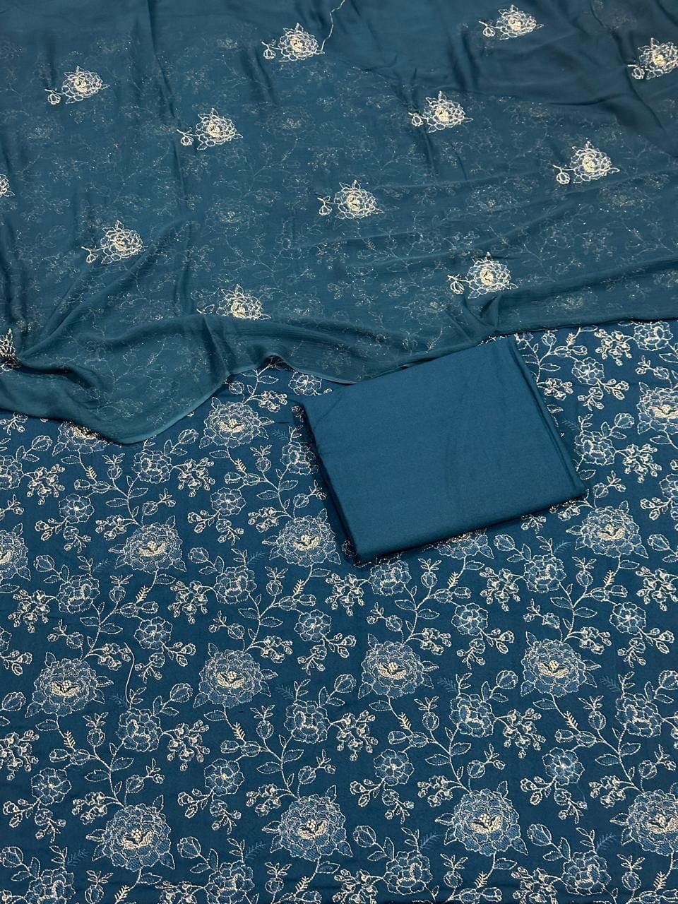 Bareeze karandi 3 piece